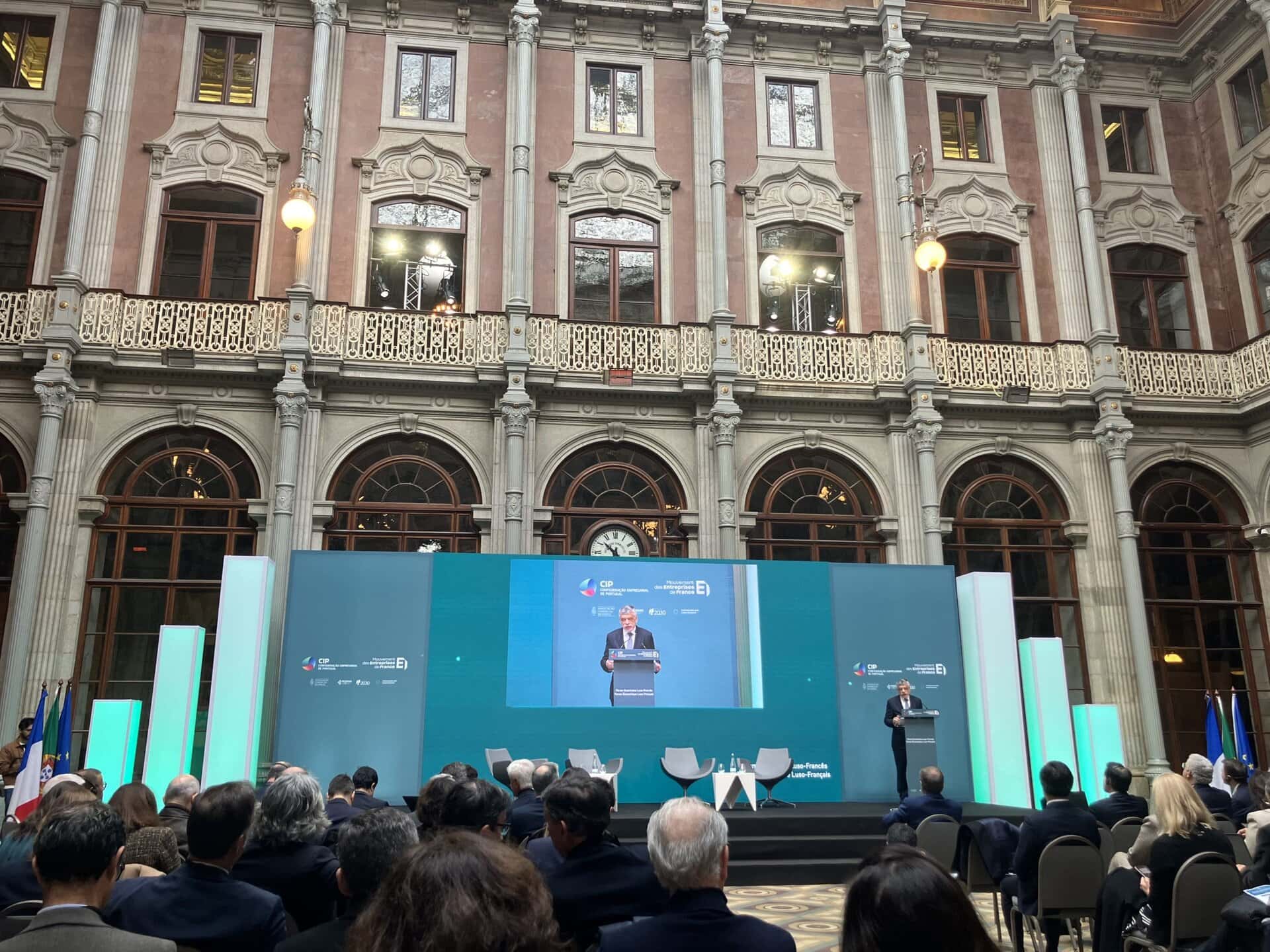 Compagnie des Signaux at the heart of the Luso-French transport ...